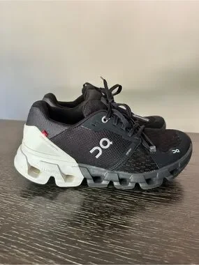 On Running | Shoes | On Running Black Womens Running Shoes | Poshmark